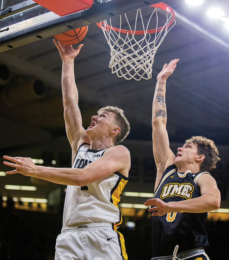 Retrievers can’t catch Iowa | News, Sports, Jobs - Times Republican